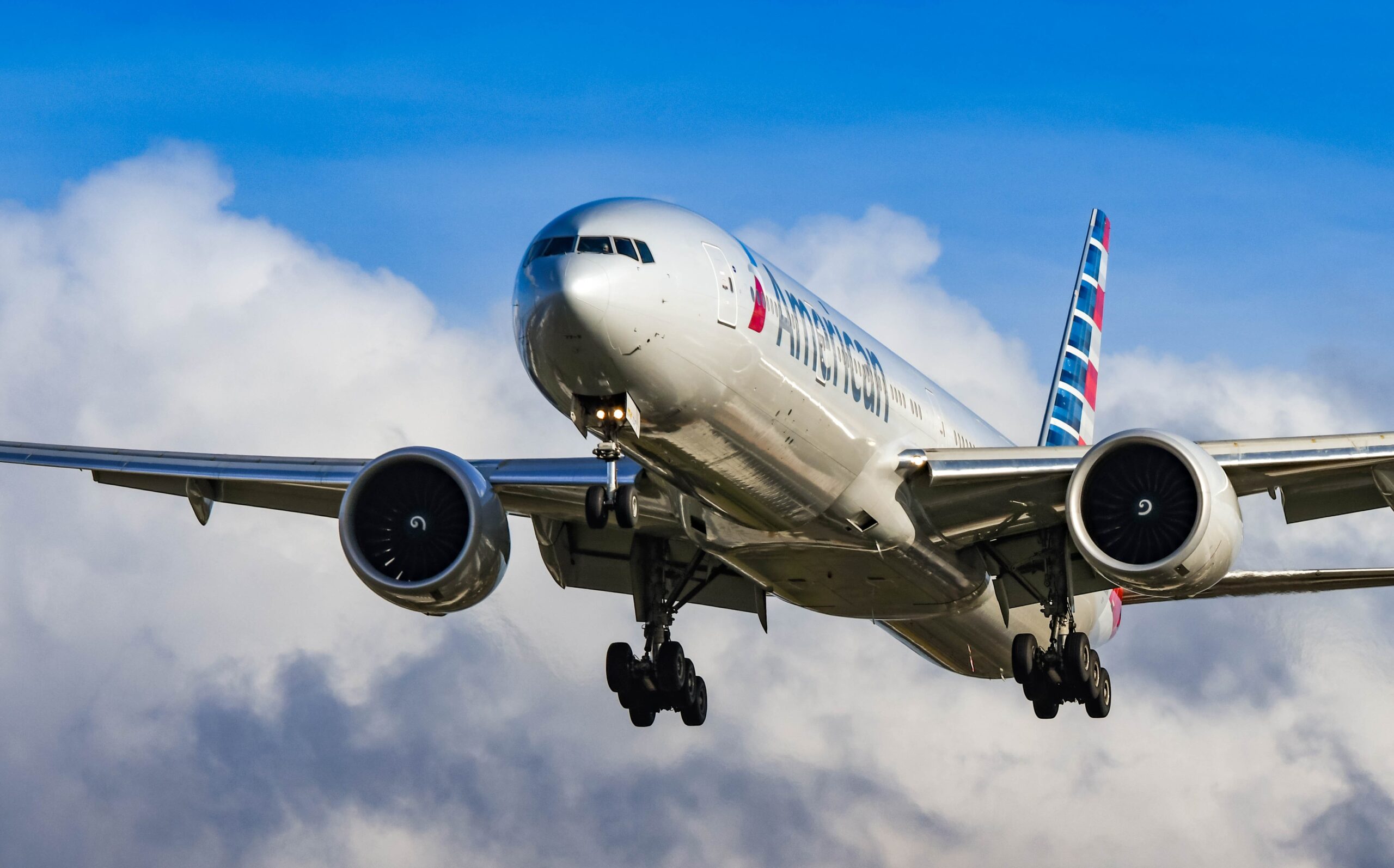 Uvanlig drama på flyet - måtte teipes over munnen - flysmart24.no