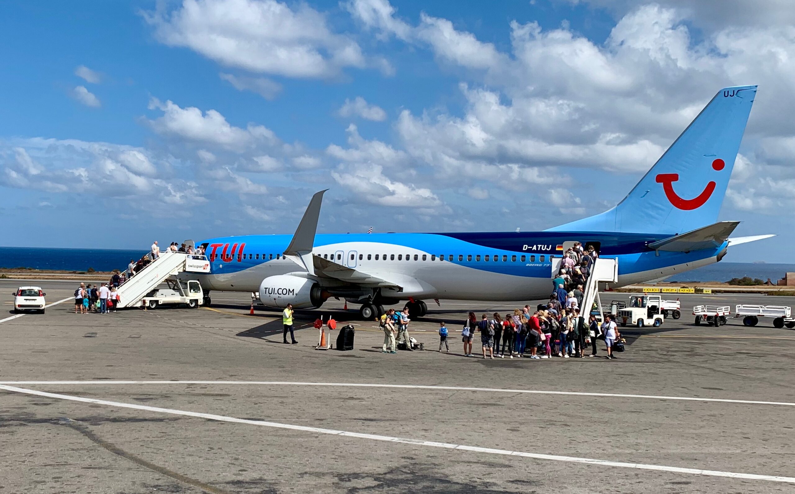 "Alltid lurt å vise folkeskikk når du reiser med fly" - flysmart24.no